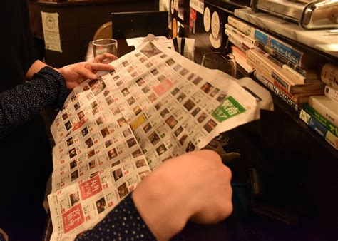 Izm みなさんは、ぶどうの美容効果をご存じですか？ ぶどうは木、枝、葉、実、種子と、 肌によい成分を含んでいます。 その成分は、肌の弾力