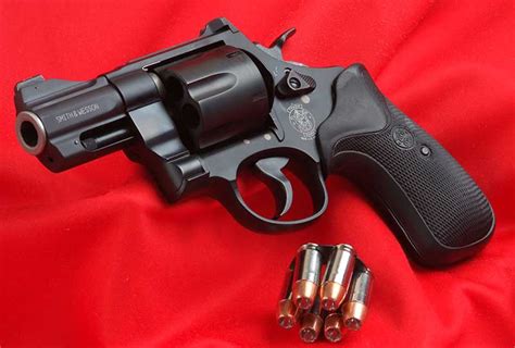 Guns Magazine Round Gun In A Square Gun World Guns Magazine