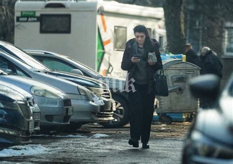 САМО В ПИК Лена съсипана и угрижена след празниците май е време да си даде имунитета СНИМКИ