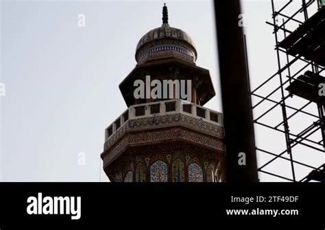 Video Of Minaret Of The Famous Masjid Wazir Khan Mosque In Delhi Gate