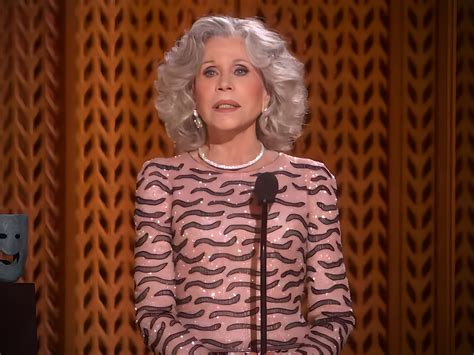 Jane Fonda Take A Political Stand At The Sag Awards