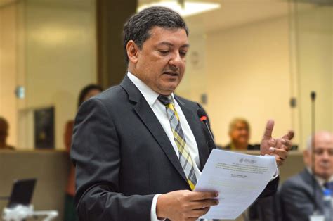 ALEAM PL que disponibiliza Exame Oftalmológico obrigatório para