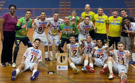 Futsal masculino de Araraquara é campeão dos Regionais Portal Morada