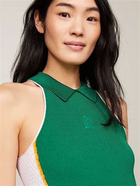 Ribgebreide Slim Trui Met Polokraag En Embleem Groen Tommy Hilfiger