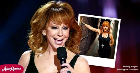 See Reba Mcentires Stunning Figure In A Tight Black Dress As She