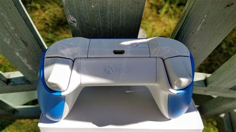 Xbox One Controller With Insignia Bluetooth Adapter Passlorder