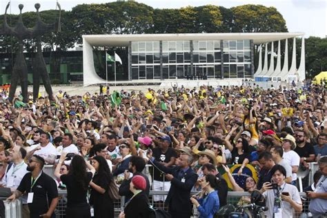 Homem é Preso Por Abuso Sexual Durante Posse De Bolsonaro