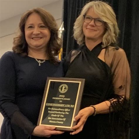 Licadd Congratulates Elizabeth Eckhardt Lcsw Phd For Being Awarded At The Nassau County Bar