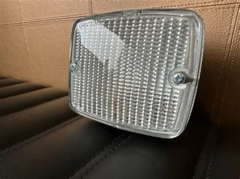 Reverse lamp with connector - Berrybrook Morgan