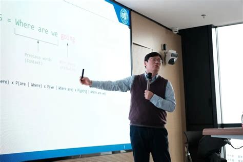 ai高考能得500分？邱锡鹏教授做客人大高瓴解剖chatgpt 模型 训练 邱锡鹏 新浪新闻