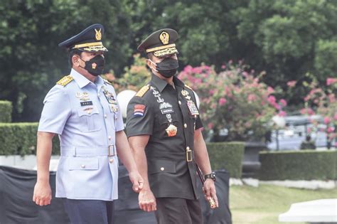 FOTO Upacara Serah Terima Jabatan Panglima TNI