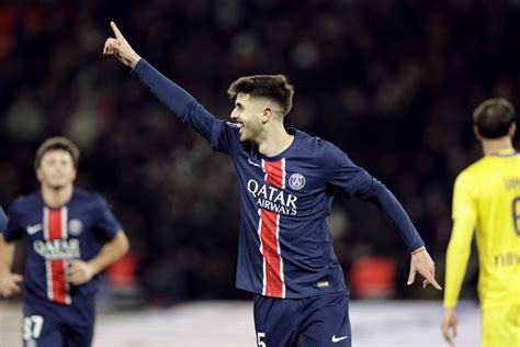サッカー＝psgが5連勝で無敗維持、南野所属モナコは競り勝ち