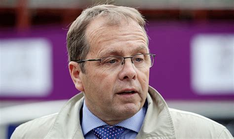 Profile Ger Lyons The Phoenix Magazine