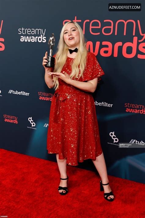 VIVIENNE MEDRANO Feet AZNudeFeet