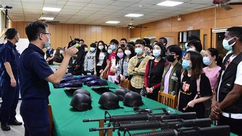 明道大學外籍生參訪北斗警分局 提升自我防衛意識