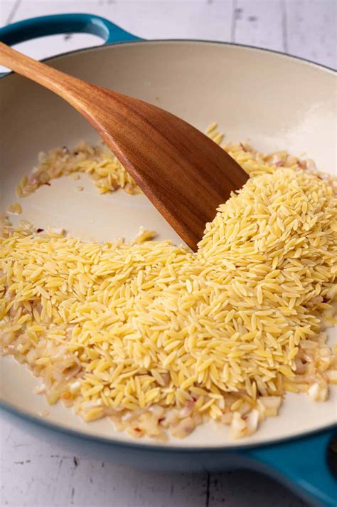 One Pan Orzo With Spinach And Feta Ladypeartree