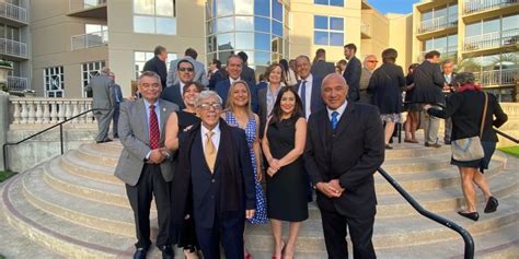 Premian en San Diego a don José Galicot por su labor binacional Campestre