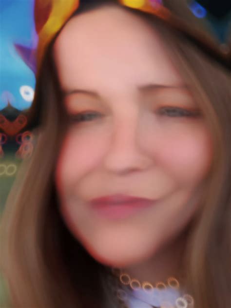 Pov Youre The Adc That Got Bubbled By Zoe 🦋💤 Rqueensofleague