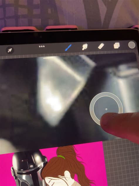 color picker not selecting the color under the target r procreate