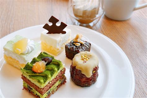 ヒルトン東京ベイのフォレストガーデンで大人のランチビュッフェ！高級感に酔えるし何食べても旨いぞ