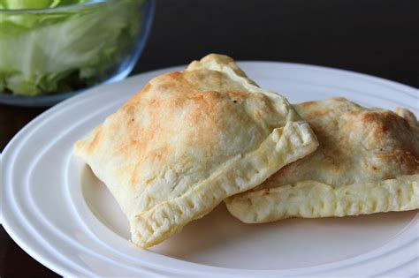 Picnic Creamy Chicken And Mushroom Puff Pastries