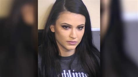 【画像】米刑務所で囚人とhしまくった女性警備員 26 、めちゃくちゃエロそう ポッカキット