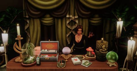 Hazel Simstober Day 9 Tarot