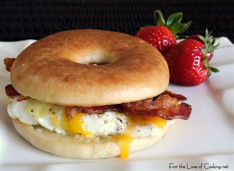 Bacon Egg And Cheese Bagel Sandwich Calories At Angela Nelson Blog