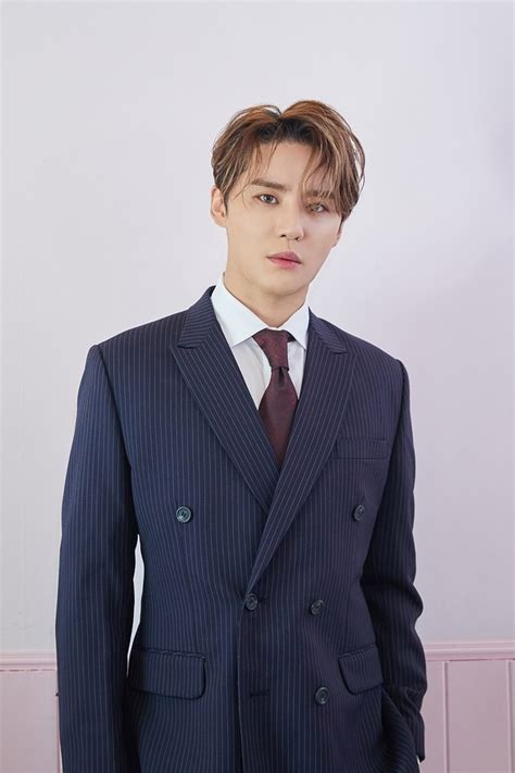 김준수 ‘미스터트롯 심사위원으로 10년 만에 방송 복귀 민중의소리