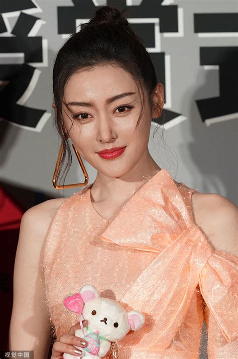 张天爱亮相东京中国电影周 撩裙摆秀美腿身姿婀娜 搜狐大视野 搜狐新闻