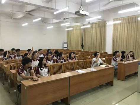 数据科学学院丨 数据科学学院学生第二党支部第24期发展对象通表大会 共青团广州华商学院委员会