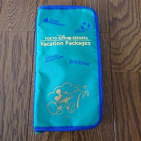 ディズニー マルチケース ポーチ メルカリ
