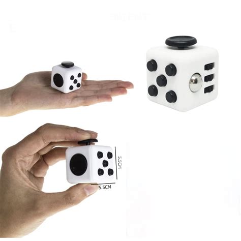 Cub Antistres Fidget Cube Alb Negru 3x3x3 Cm Emag Ro