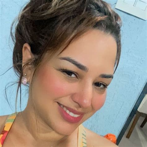 Thaysa Compre E Venda Novos And Usados Enjoei