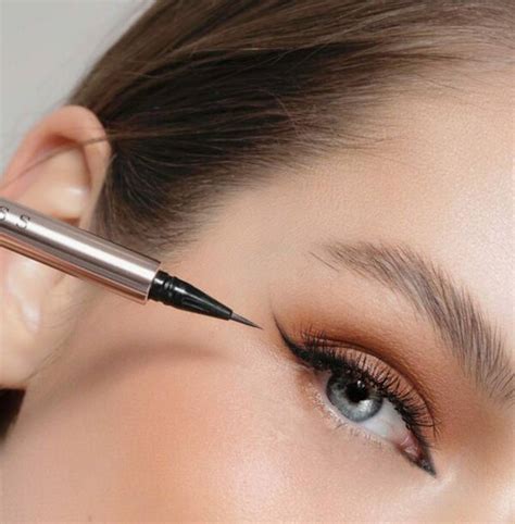 4 مدل از انواع خط چشم ها نحوه انتخاب خط چشم درست بانه گالری