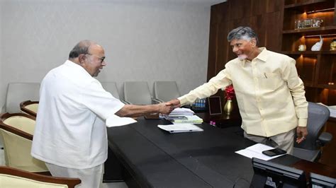 నాగం ఎలా ఉన్నారు ఆరోగ్యం ఎలా ఉంది సీఎం చంద్రబాబును కలిసిన