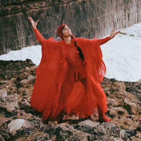 Bat For Lashes Estrena El Single Y Vídeo De The Dream Of Delphi Ecos