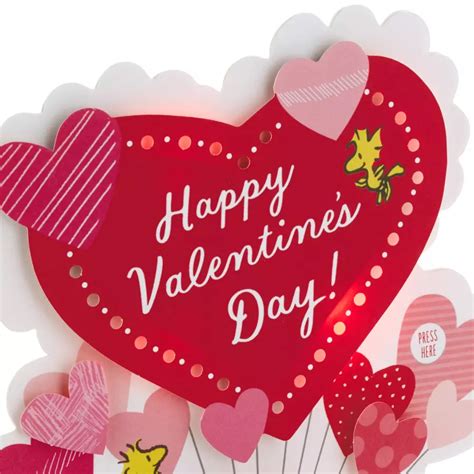 Hallmark Paper Wonder Musical Peanuts Pop Up Valentines Day Card