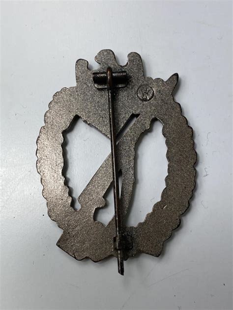Chase Militaria REPRODUCTION WW2 GERMAN INFANTRY ASSAULT BADGE