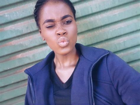 DIY NUDE LIPSTICK GET THE PERFECT NUDE SHADE Nude Lipstick
