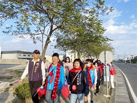 幸福員林市元旦升旗健走 吸引逾2千名民眾熱情參加