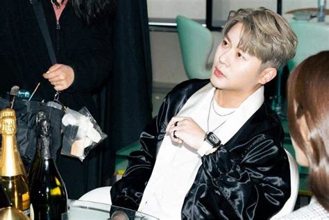 Singaporean Lawyer Ceo David Yong Makes K Pop Debut Signs With Mamamoos Agency The New Paper