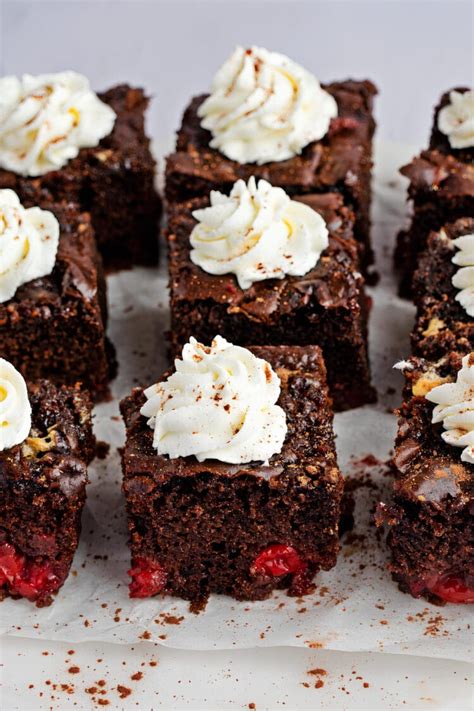 Easy Chocolate Dump Cake Recipe Insanely Good
