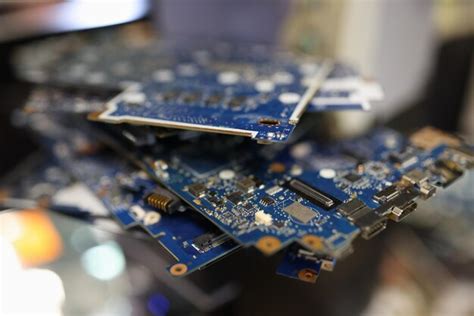 Premium Photo Electronic Assembly System For Processing And