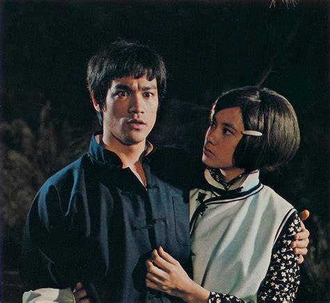 Bruce Lee And Nora Miao In Fist Of Fury Bruce Lee Photos Bruce Lee Bruce Lee Martial Arts