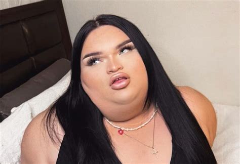 Ali 23 Vertelt Ik Zoek Een Man Maar Hij Moet Minstens Een Paar