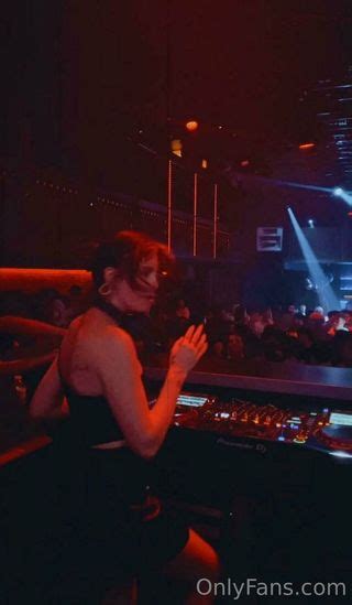 Garden Of Lilith Lilith Winters Gardenof Lilith Nude Onlyfans Nudostar Tv