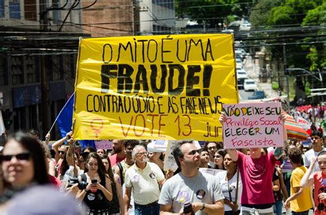 Mulheres Fazem Novo Ato Contra Bolsonaro Em 46 Cidades Do País 2010