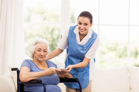 Personal Care Assistant Responsibilities And Requirements