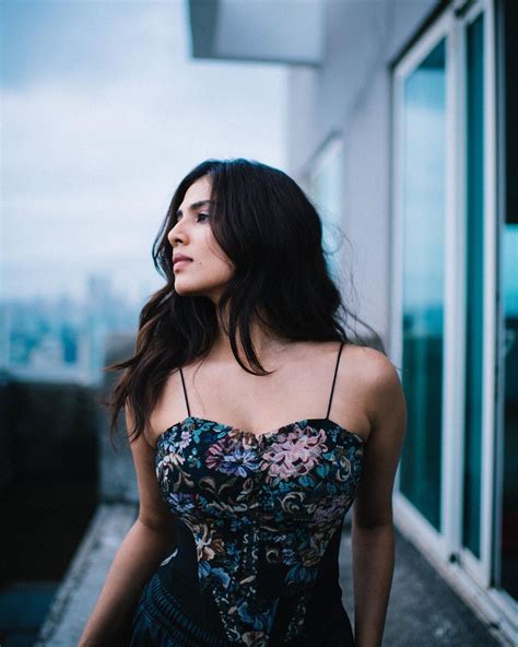 Photos Images Filmibeat Malayalam